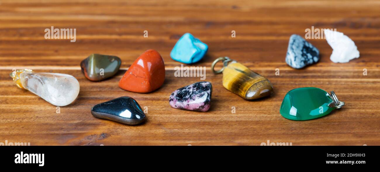 Crystal stones hi-res stock photography and images - Alamy