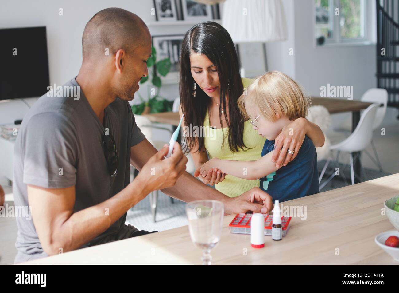 Asthma child father hi-res stock photography and images - Alamy