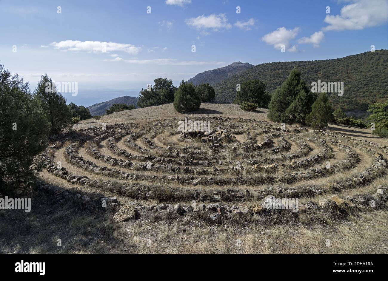 Mountain maze hi-res stock photography and images - Alamy