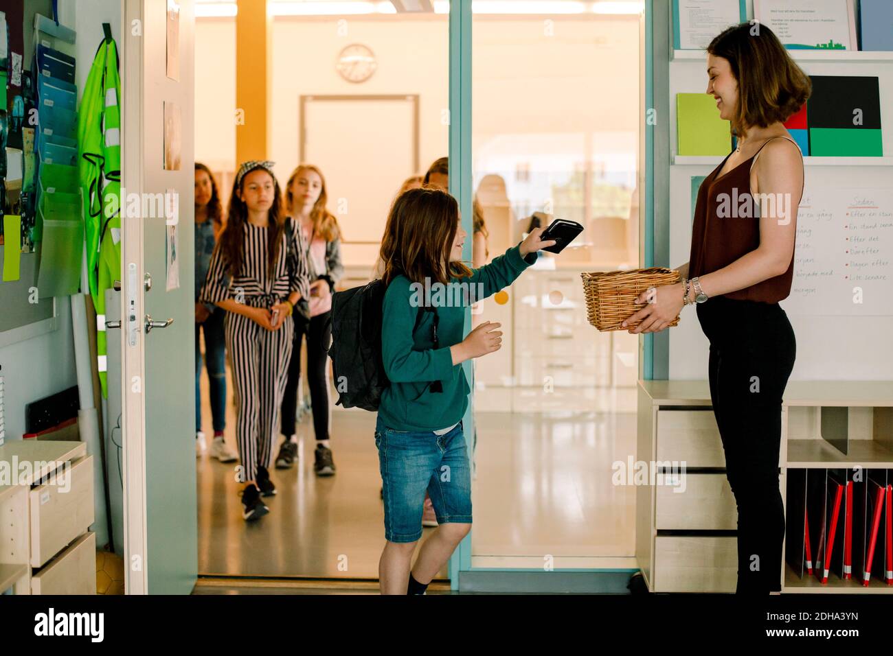 Elementary classroom rules hi-res stock photography and images - Alamy