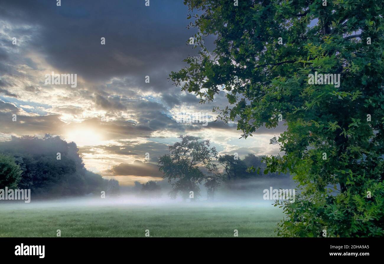 Drama dramatic landscape hi-res stock photography and images - Alamy