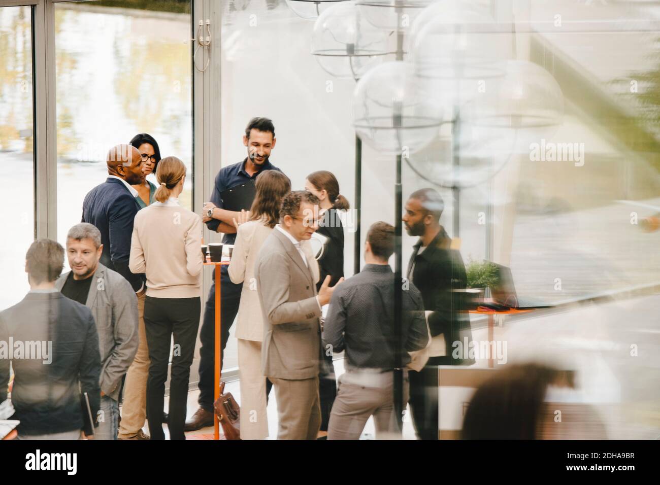 Office bonding event hi-res stock photography and images - Alamy