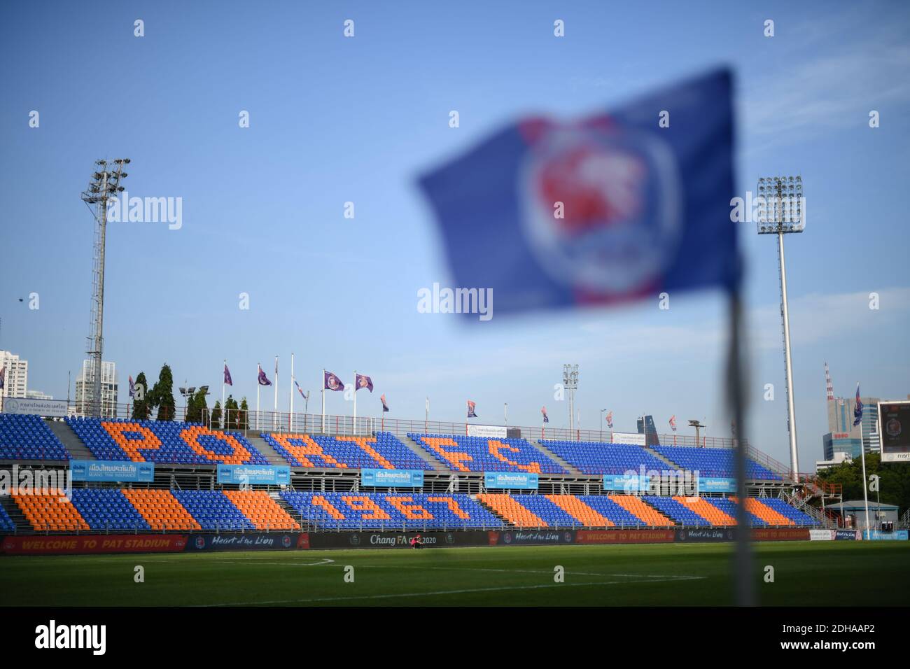 F a cup match hi-res stock photography and images - Alamy