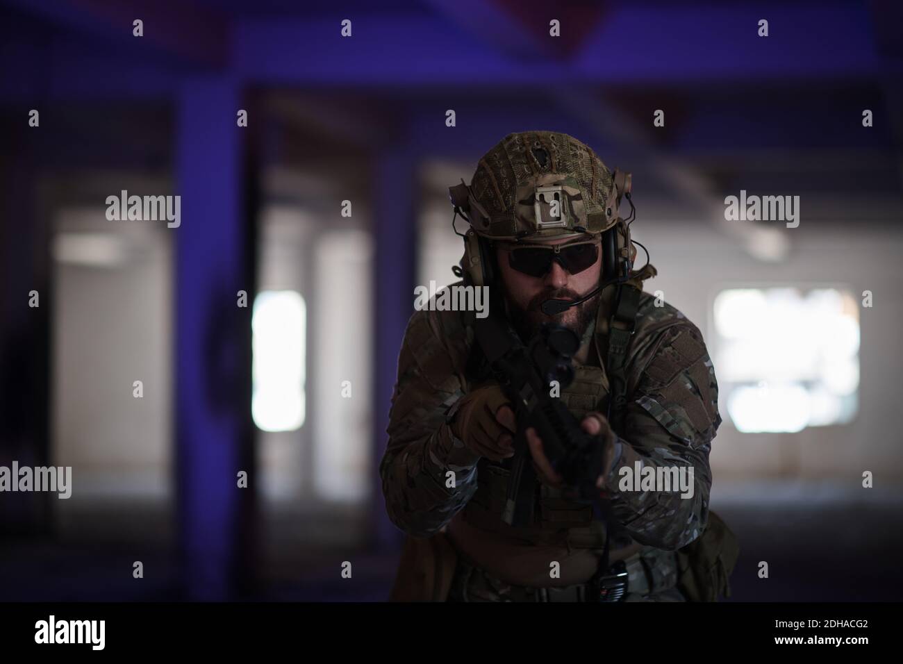 Modern warfare soldier in urban environment battlefield Stock Photo - Alamy