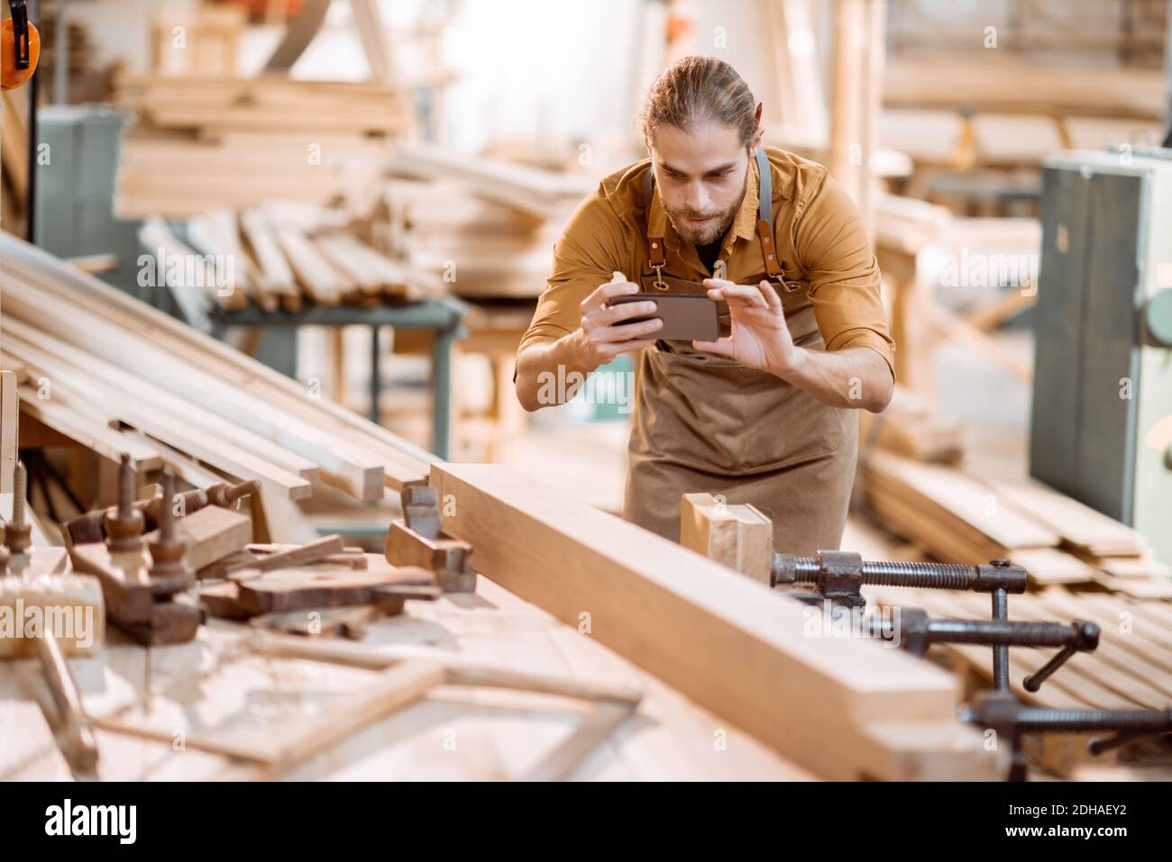 Smart tool hi-res stock photography and images - Alamy