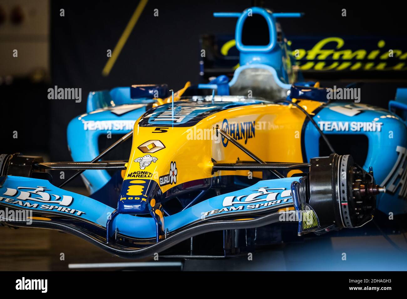 Renault r25 hi-res stock photography and images - Alamy