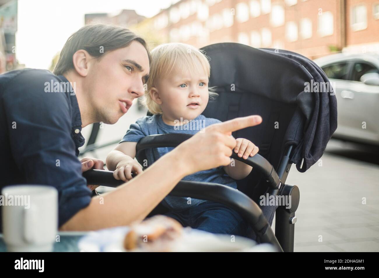 Paternity leave hi-res stock photography and images - Alamy