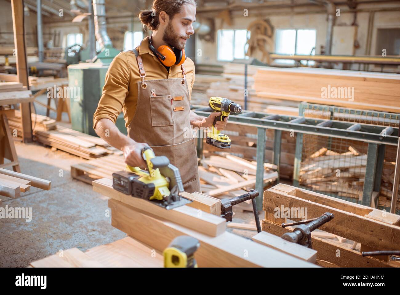 Carpenter technology hi-res stock photography and images - Alamy