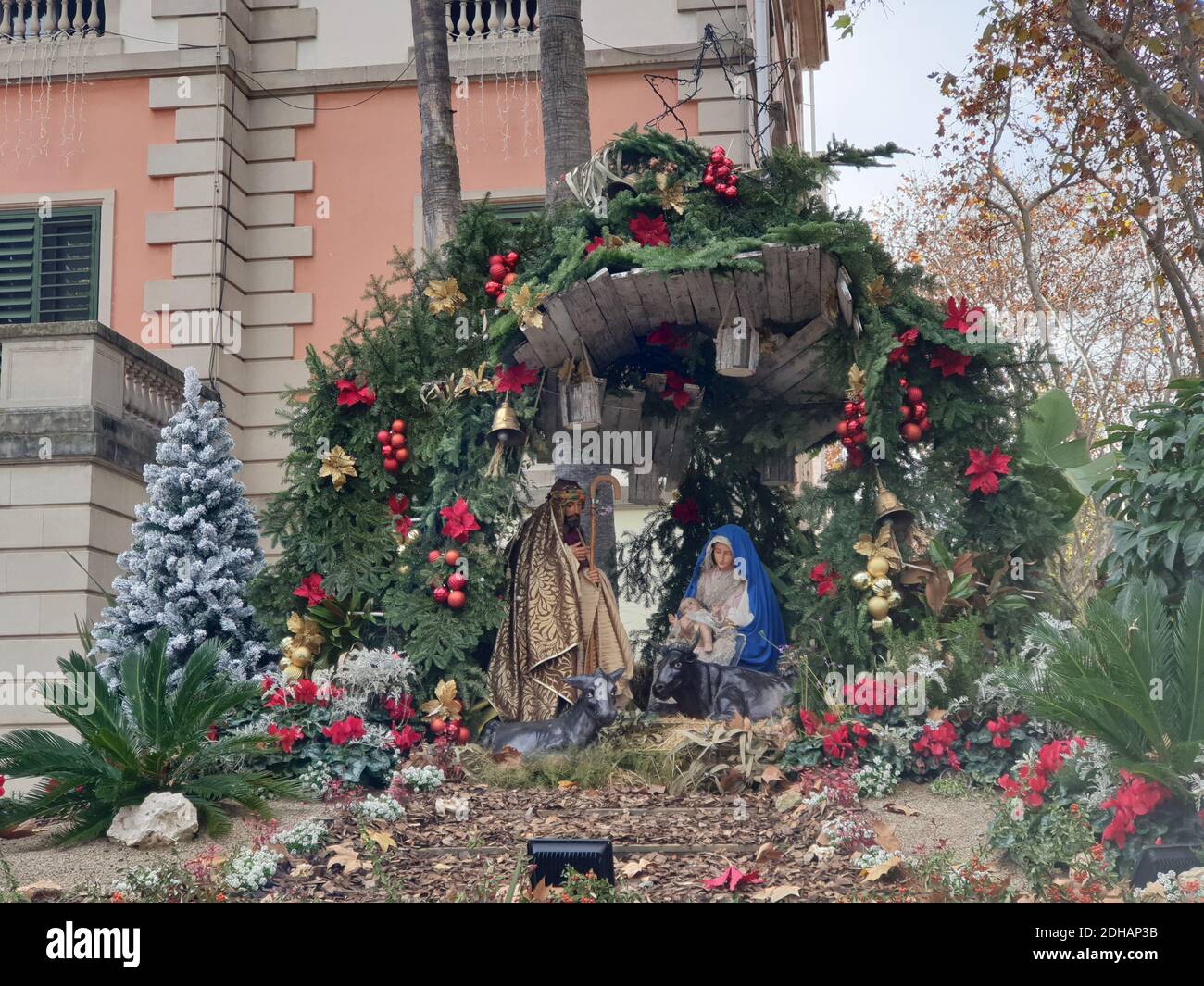 Christmas Nativity scene in Castelldefels Stock Photo - Alamy