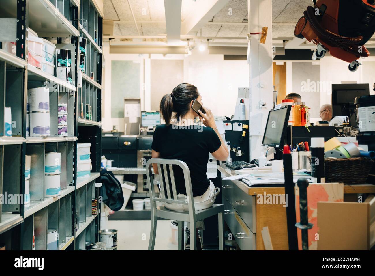 Hardware counter hi-res stock photography and images - Alamy