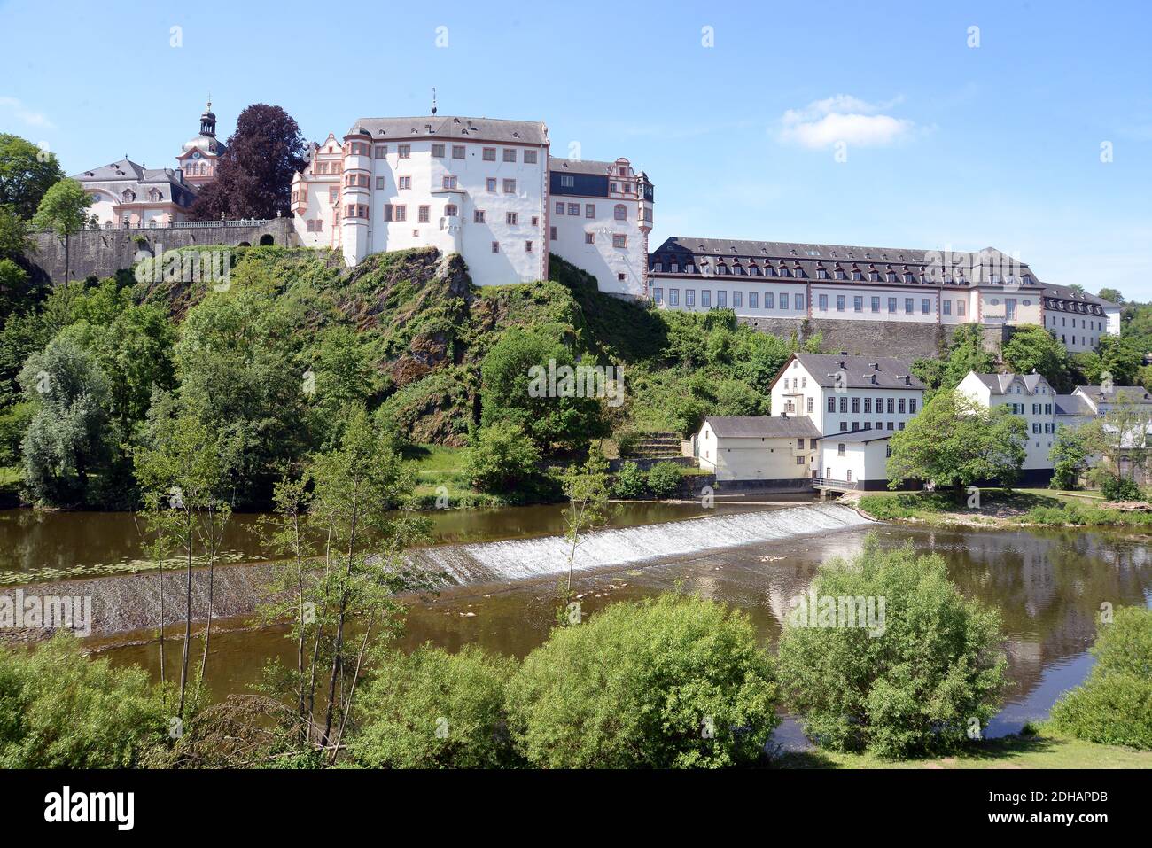 Lahn and castle in Weilburg Stock Photo - Alamy