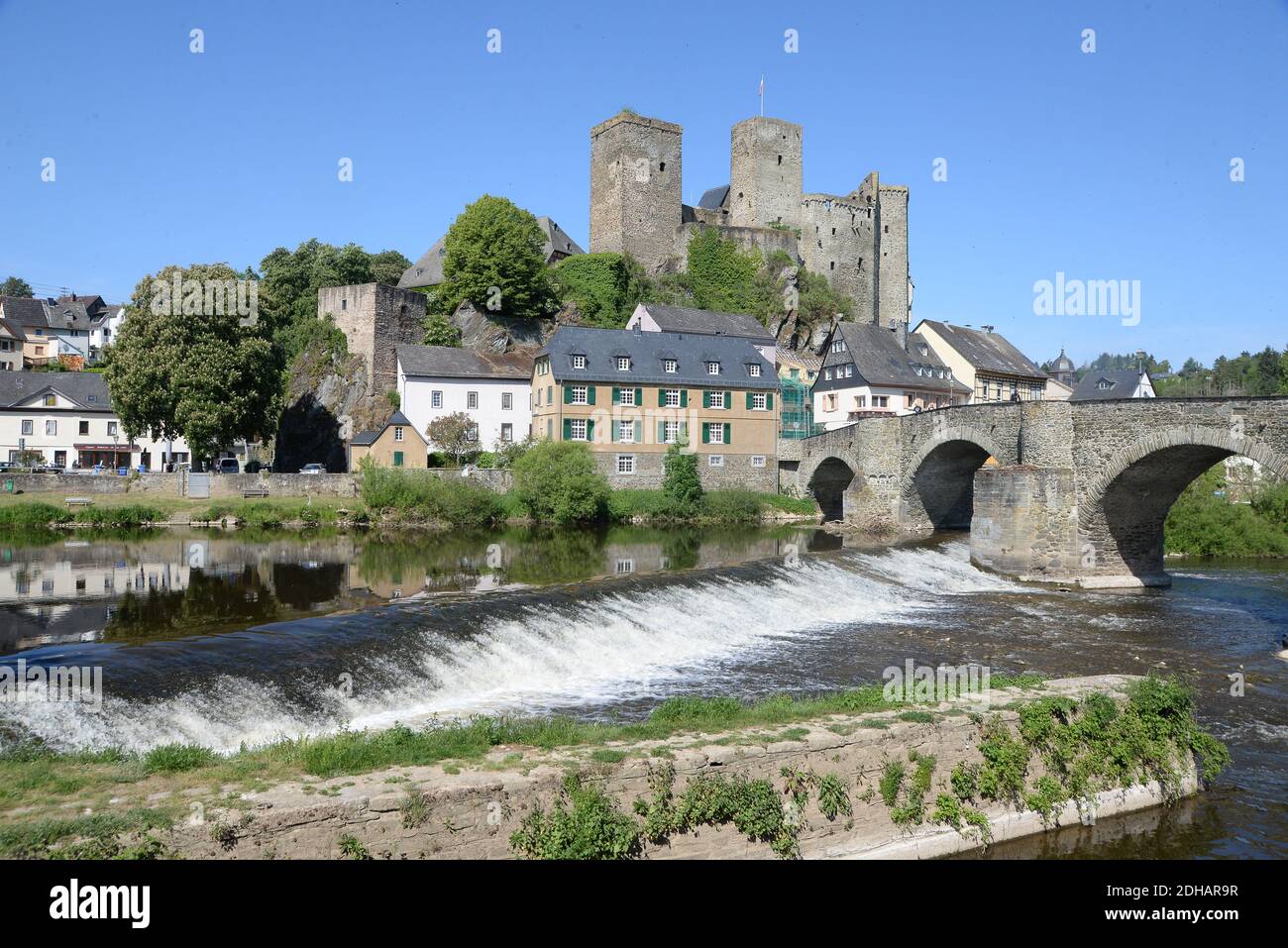 Lahn, Lahn Bridge and Runkel Castle in Runkel Stock Photo - Alamy