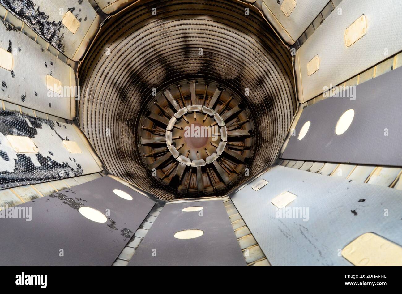 Inside of engine exhaust of an F/A 18 Hornet Stock Photo - Alamy