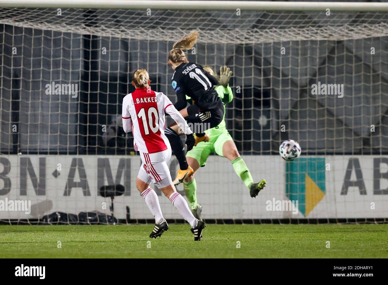 Amsterdam, Netherlands. 10th Dec, 2020. AMSTERDAM, 10-12-2020 ...