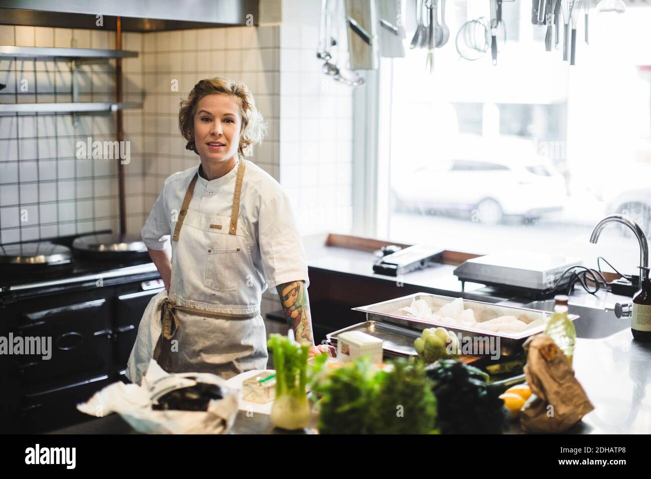 Restaurant owner kitchen hi-res stock photography and images - Alamy
