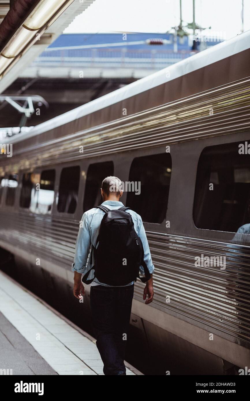 Rear of train hi-res stock photography and images - Alamy