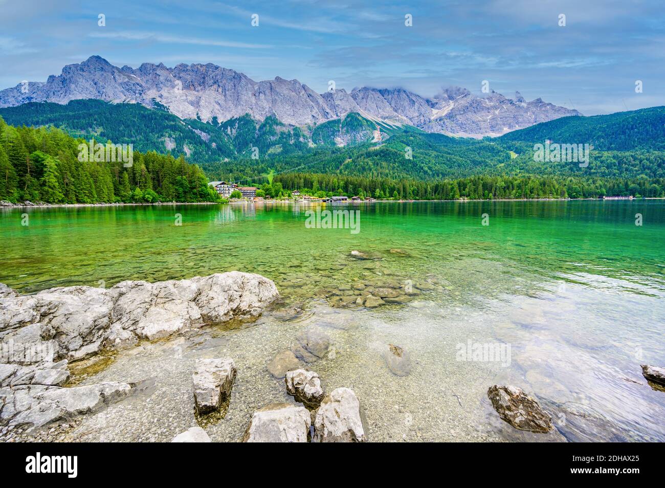 Eibsee lake with Zugspitze mountain in the background. Beautiful ...