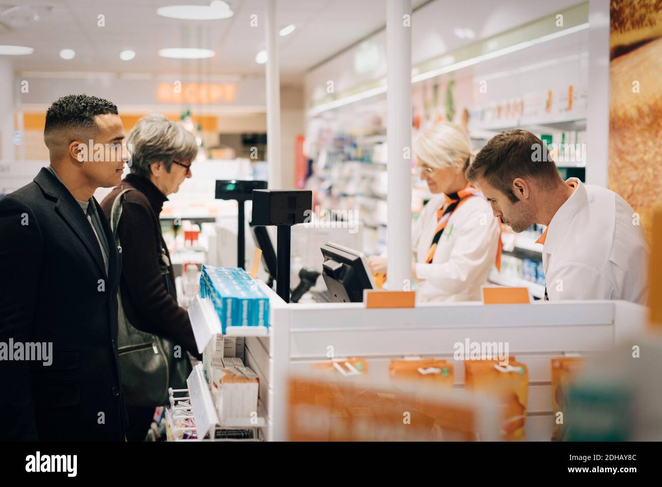 45 medical group hi-res stock photography and images - Alamy