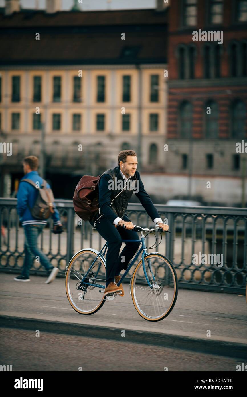 Person riding bicycle bicycle hi-res stock photography and images - Alamy