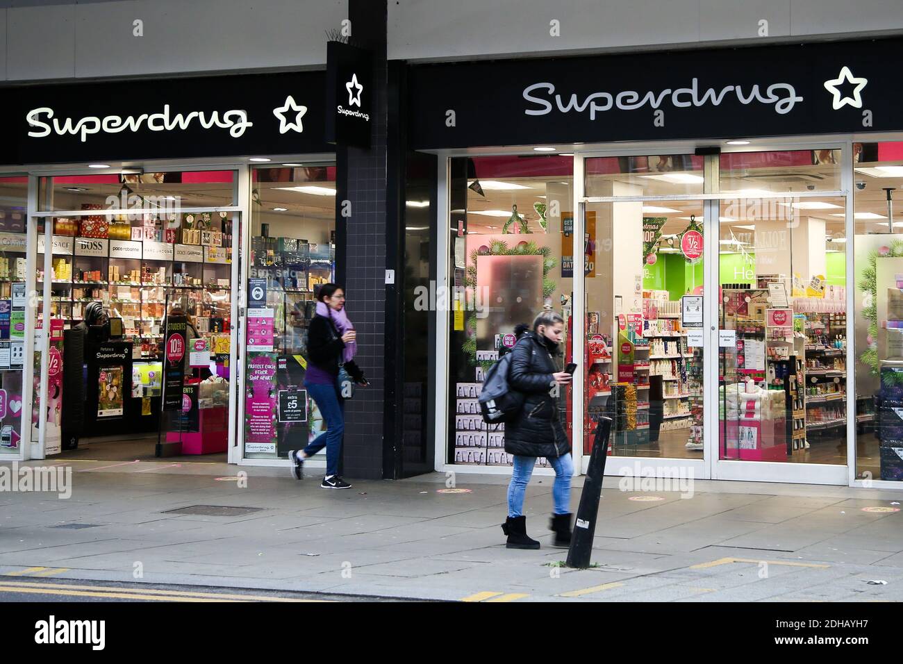 Superdrug store logo hi-res stock photography and images - Alamy