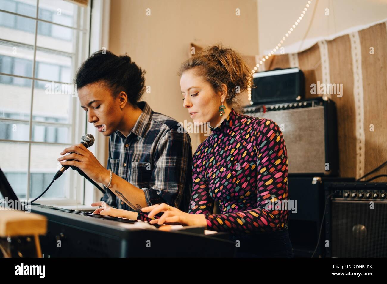 Worker musical instrument hi-res stock photography and images - Alamy