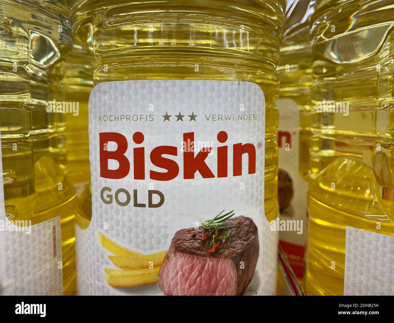 Biskin High Resolution Stock Photography and Images - Alamy