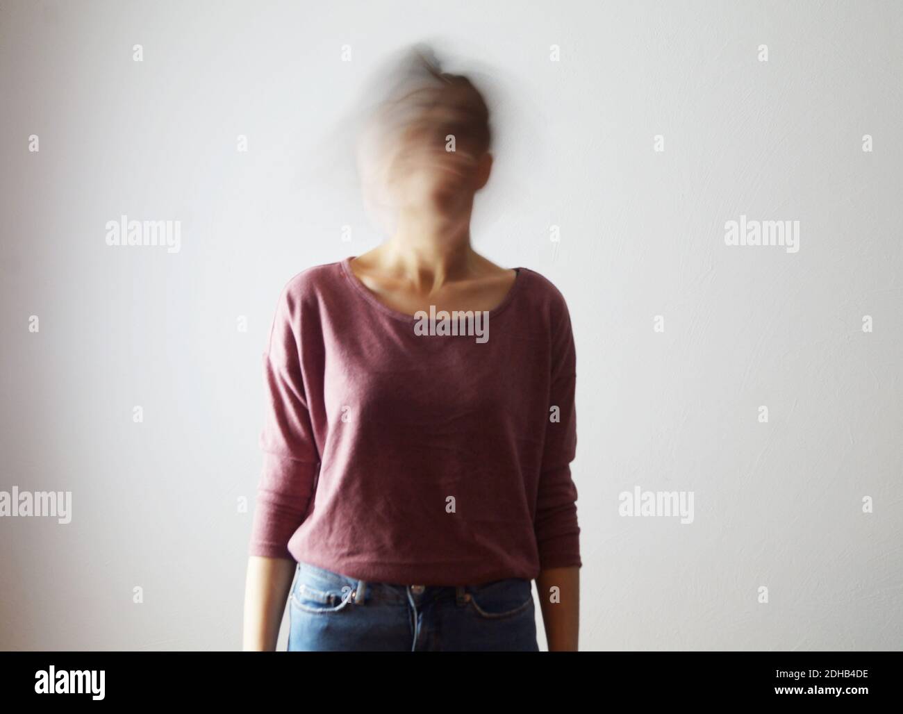 portrait of confused woman with blurred face Stock Photo - Alamy portrait of confused woman with blurred face Stock Photo - Alamy