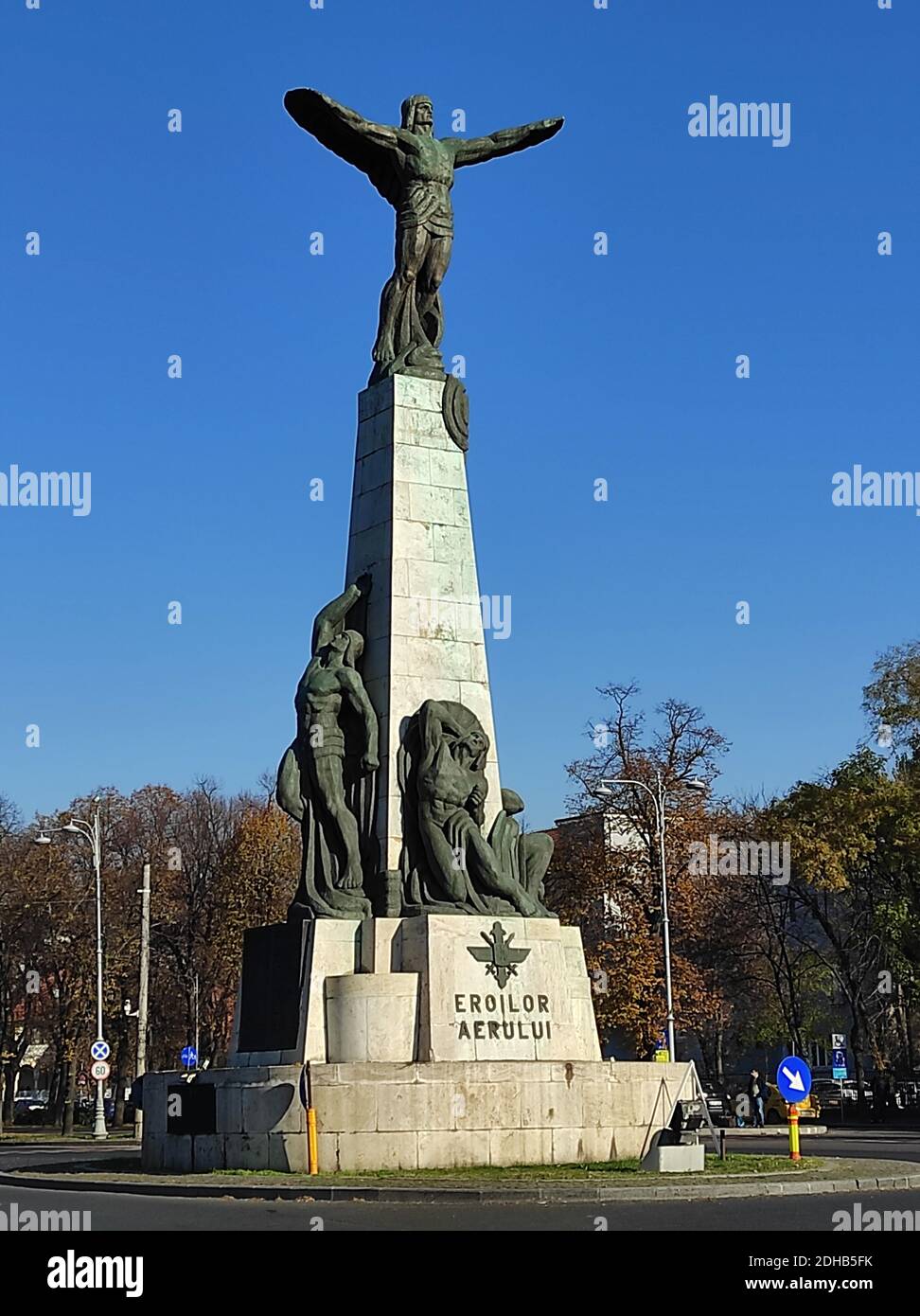 Piata aviatorilor hi-res stock photography and images - Alamy