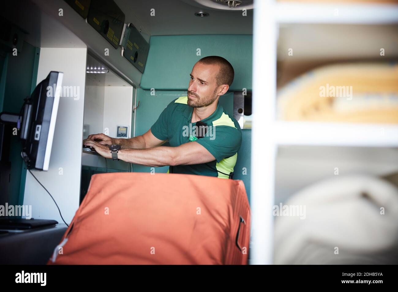 Ambulance interior front hi-res stock photography and images - Alamy