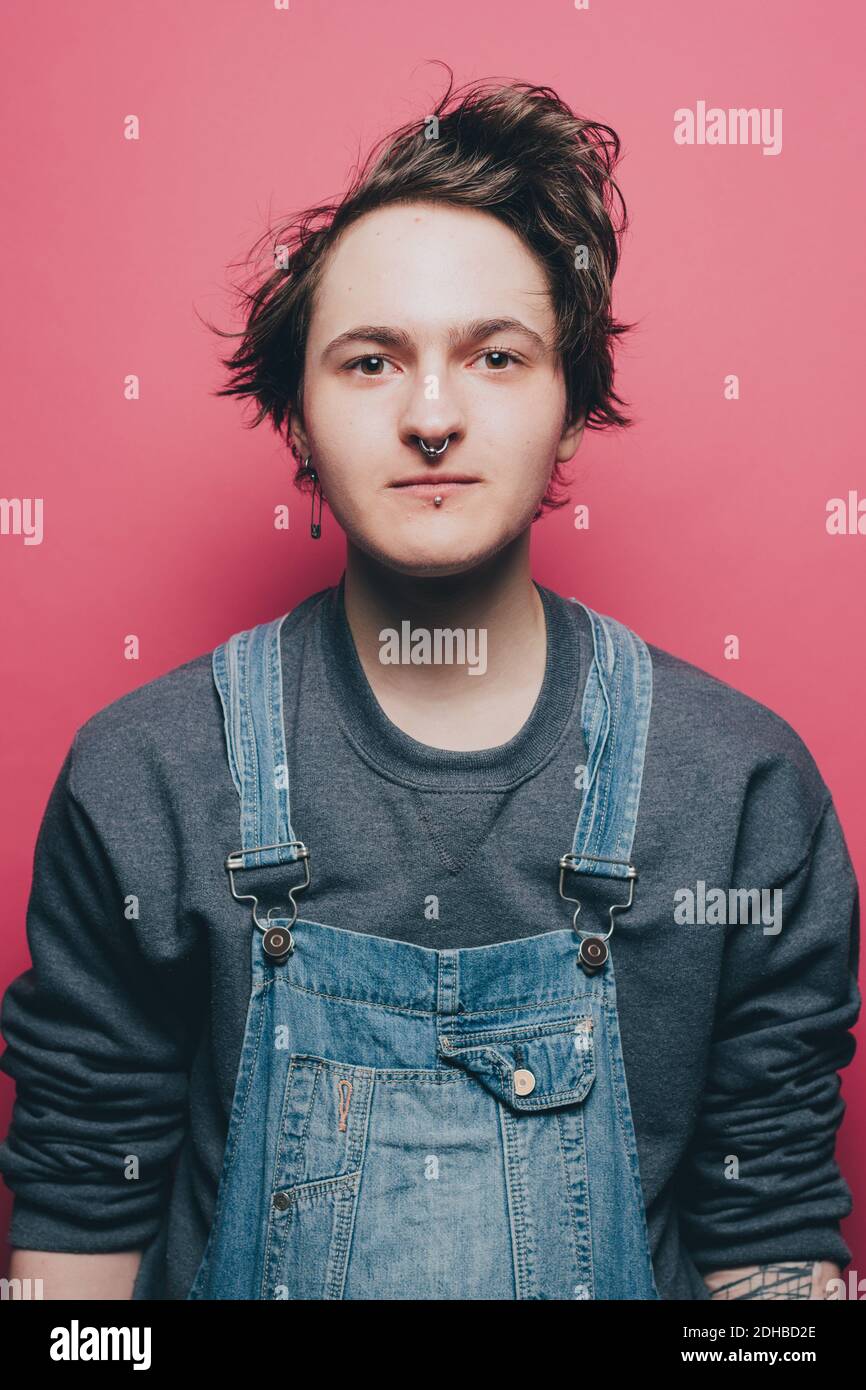 Person wearing overalls hi-res stock photography and images - Alamy