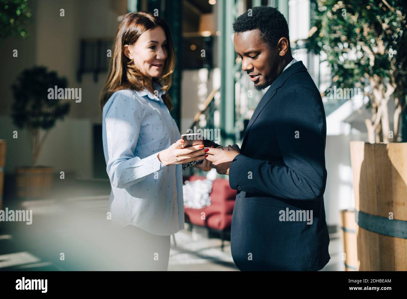 Mobile conference hi-res stock photography and images - Alamy