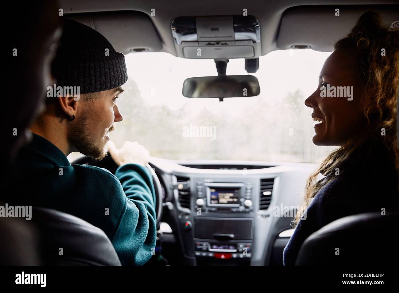 Two people talking car hi-res stock photography and images - Alamy