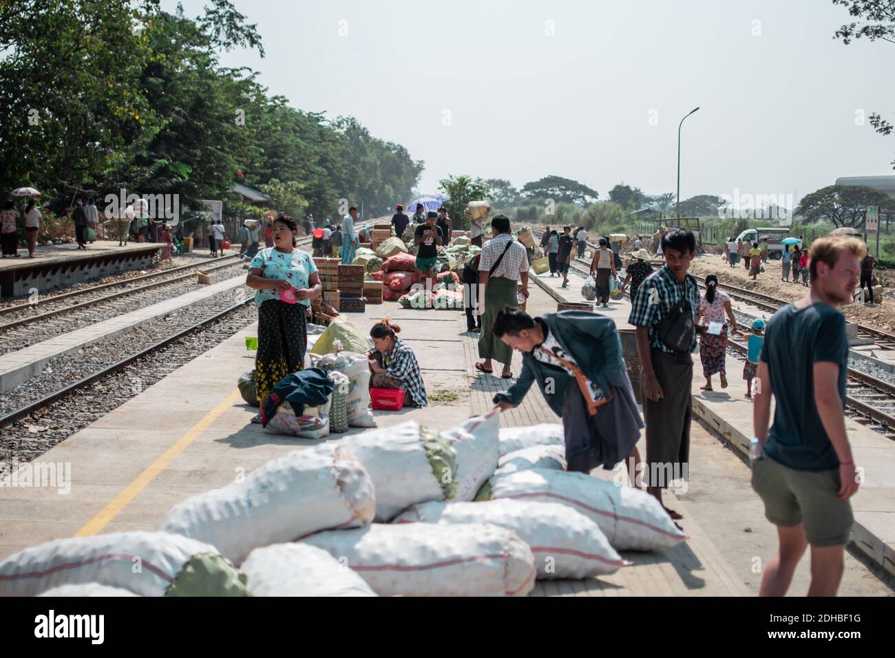 Myanmar railroad station hi-res stock photography and images - Alamy