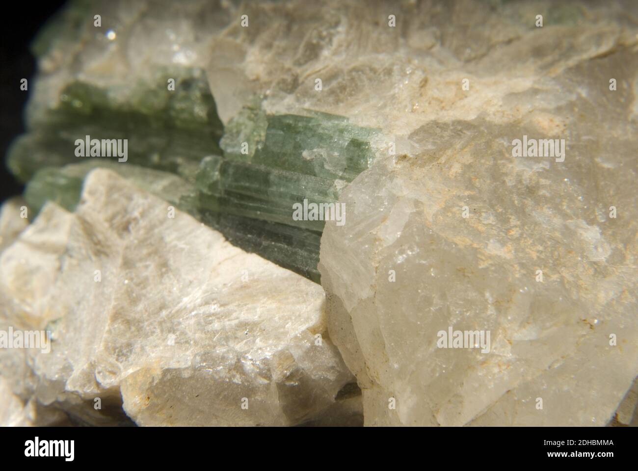 stock photo of an emerald in quartz Stock Photo - Alamy
