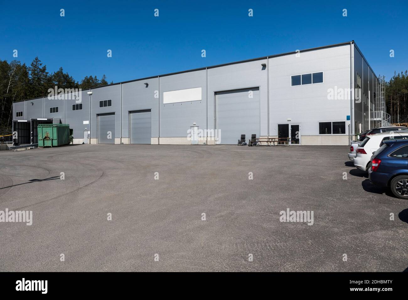 Exterior industrial warehouse building in hi-res stock photography and ...