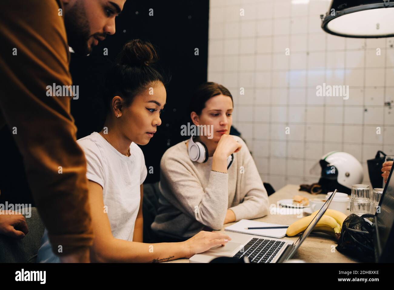 Asian indian mixed race ethnic hi-res stock photography and images - Alamy