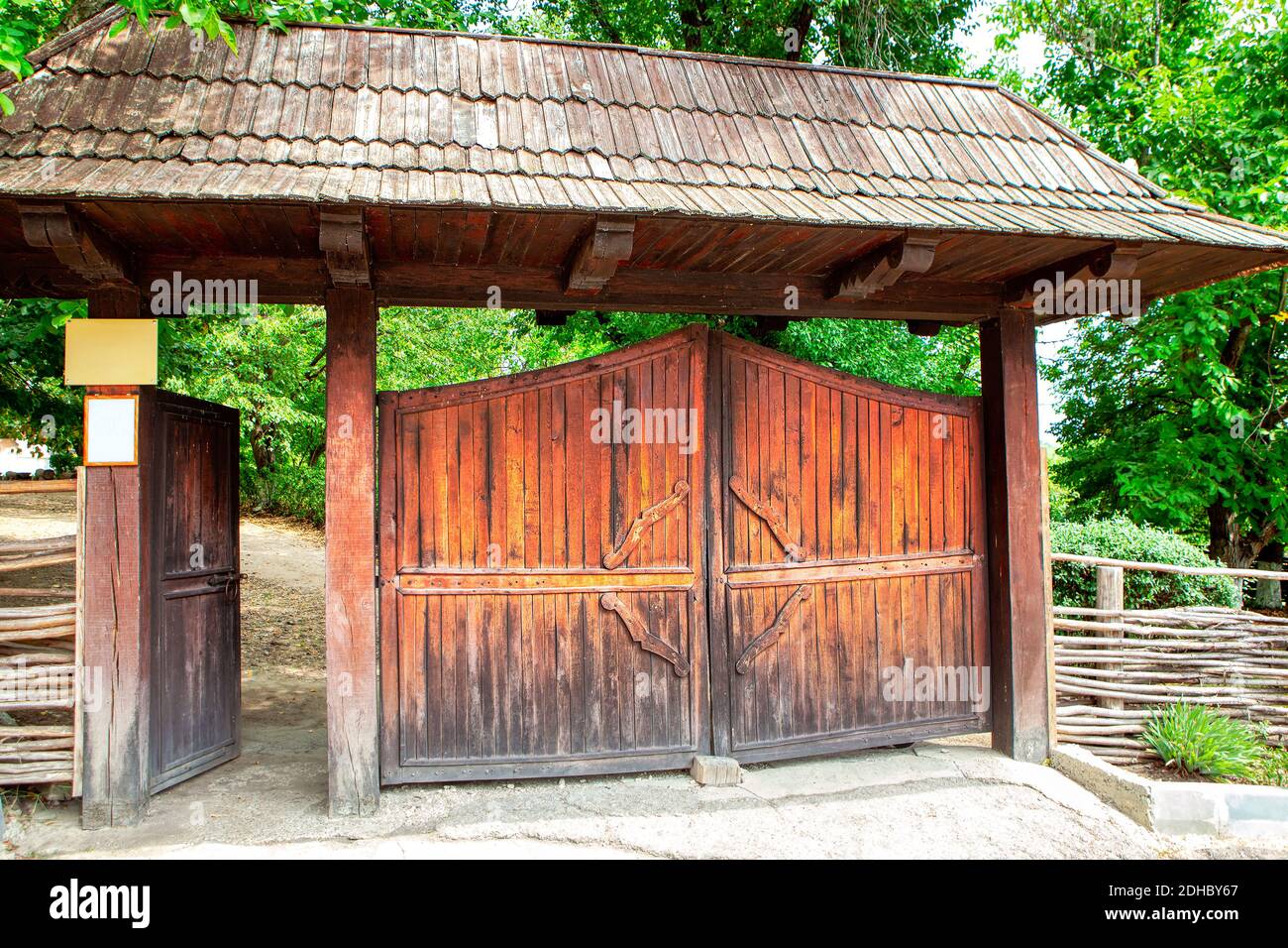 Traditional wooden gate in rustic style Stock Photo - Alamy