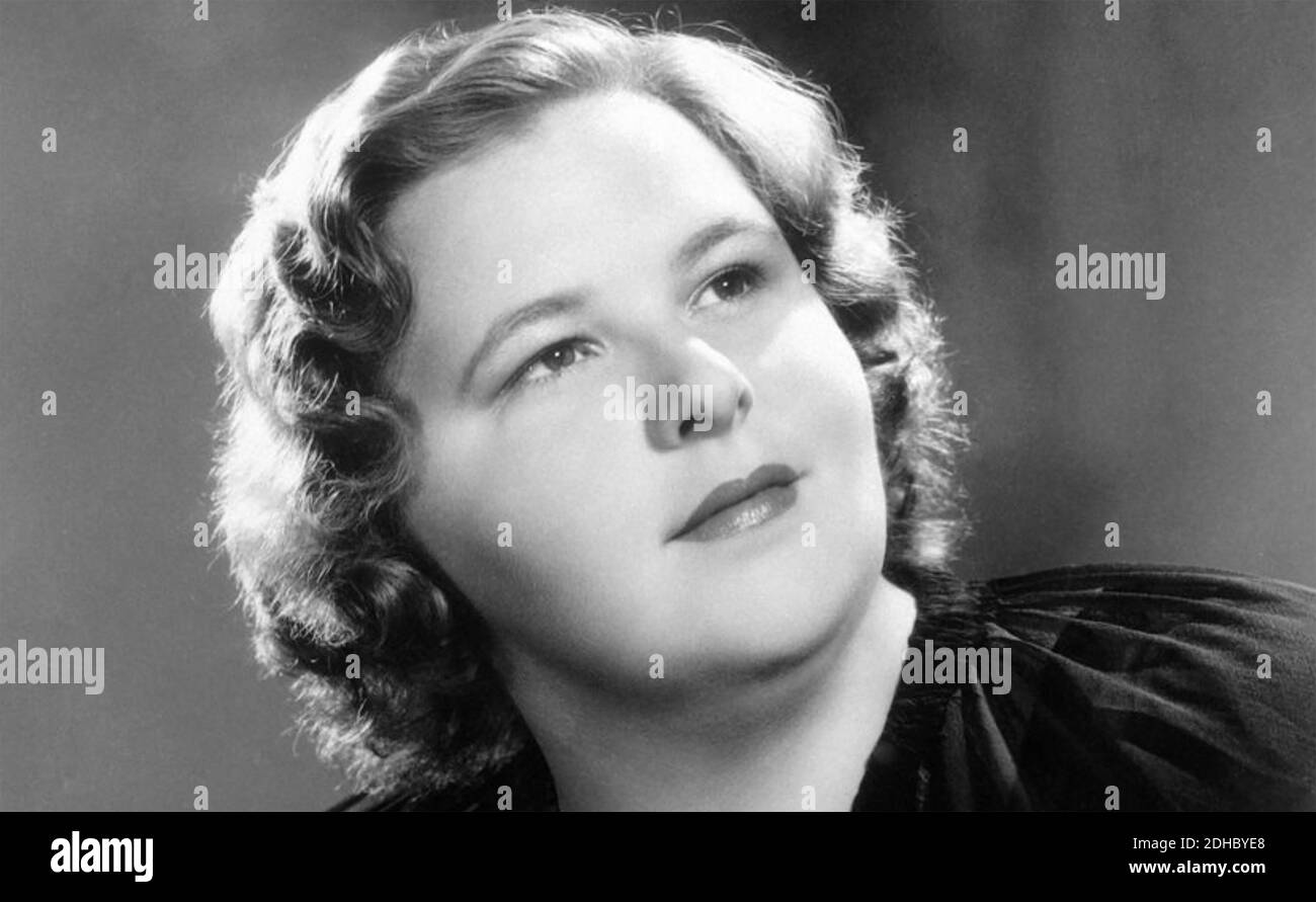 KATE SMITH (1907-1986) American soprano singer known for her version of ...