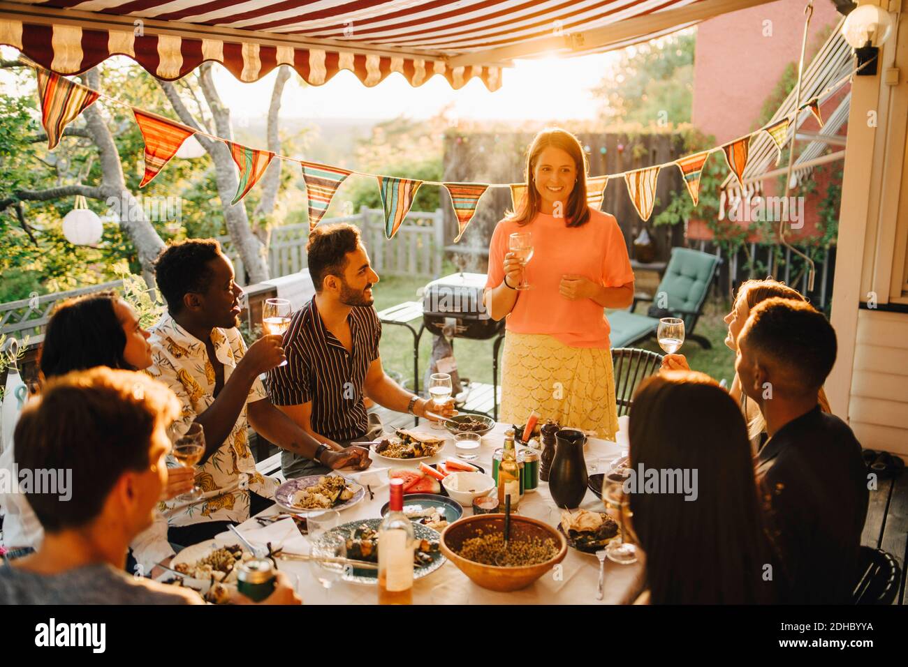 Woman raising hi-res stock photography and images - Alamy