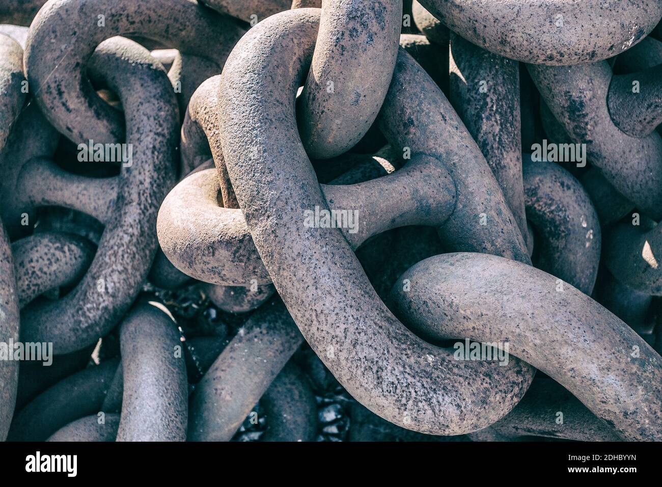 High Tensile Chain High Resolution Stock Photography and Images - Alamy