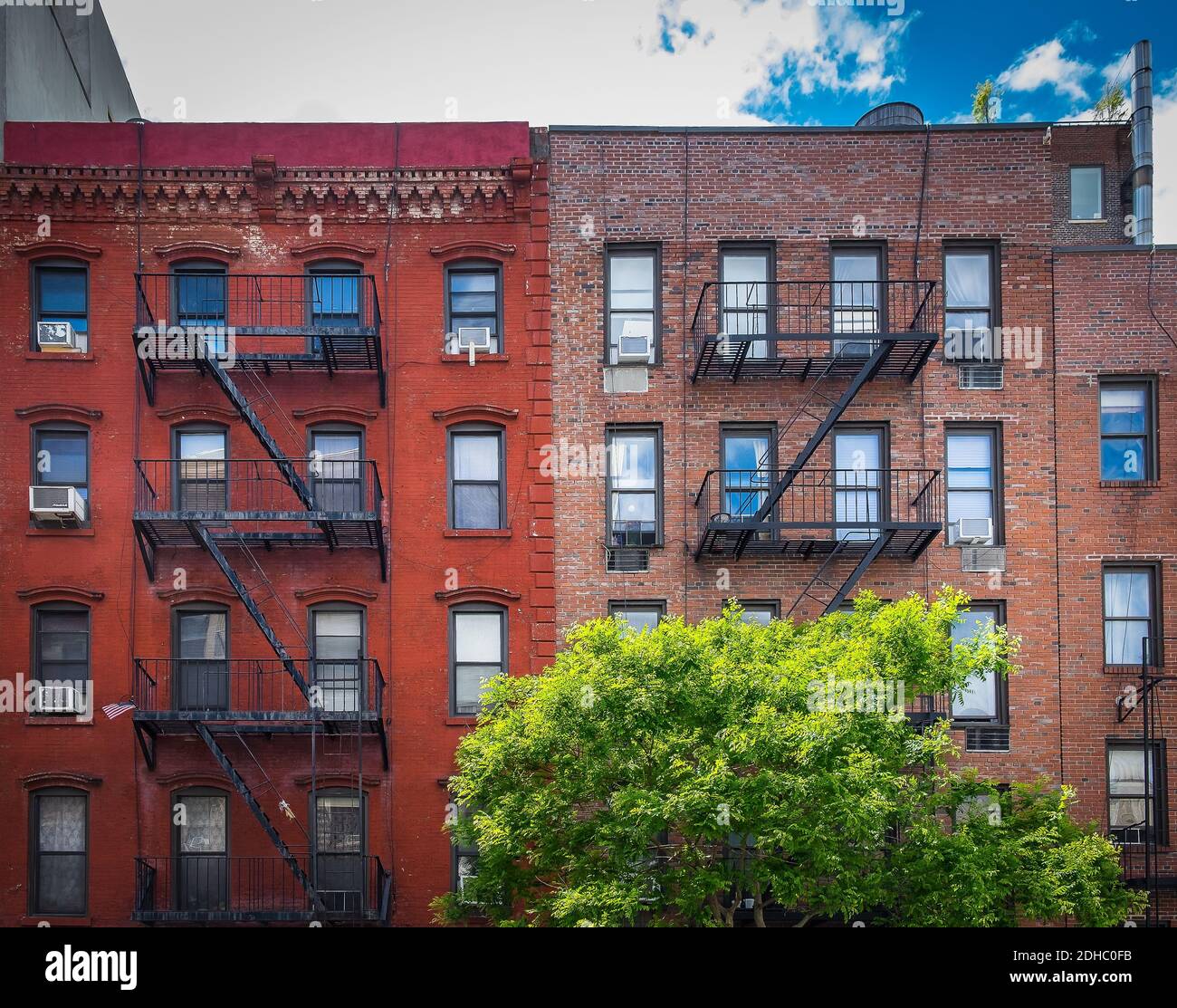 Red Brick Building Red Brick And Sandstone: Look Of The North