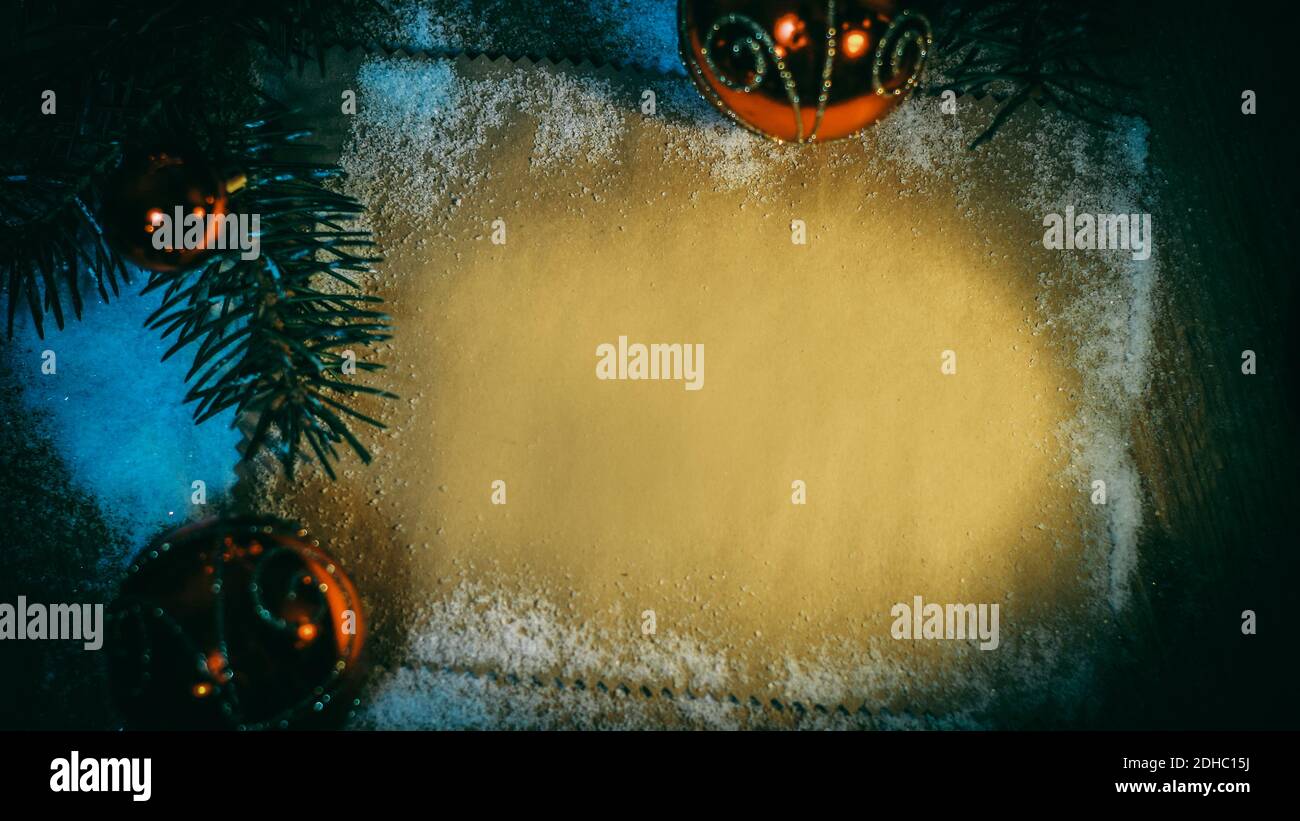 Christmas decorations blank sheet hi-res stock photography and images ...