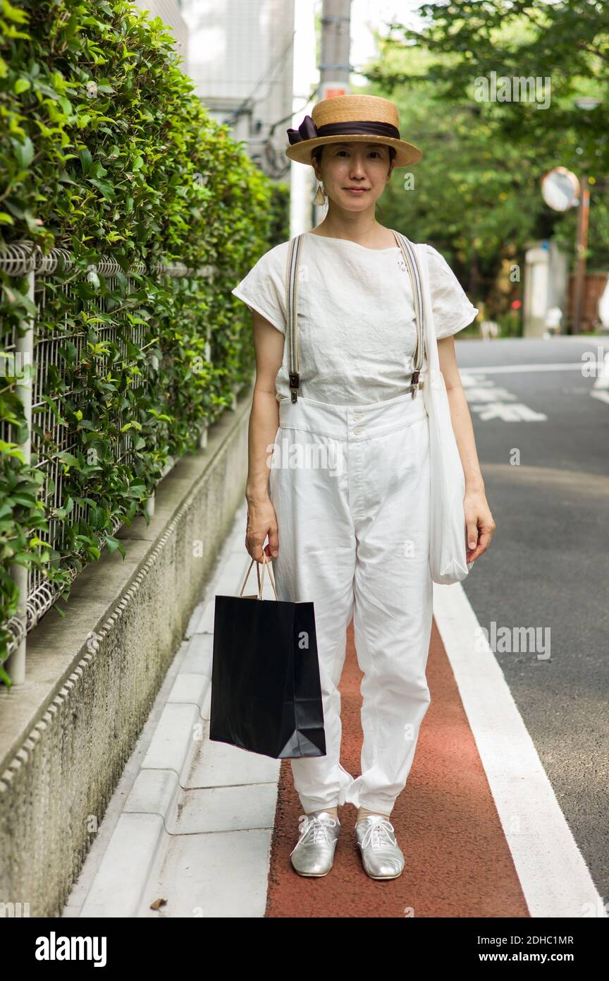 Real life photo hi-res stock photography and images - Alamy