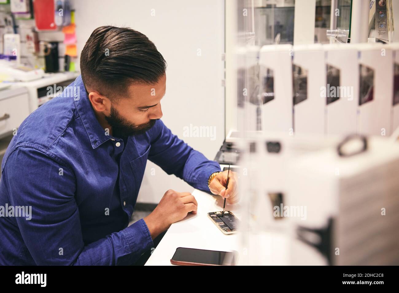 Mobile workshop hi-res stock photography and images - Alamy