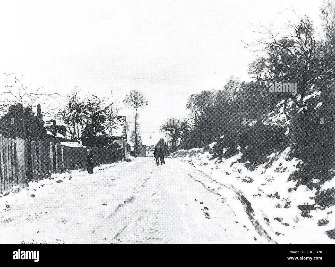 La Route sous la neige à Honfleur (W 82 Stock Photo - Alamy La Route sous la neige à Honfleur (W 82 Stock Photo - Alamy
