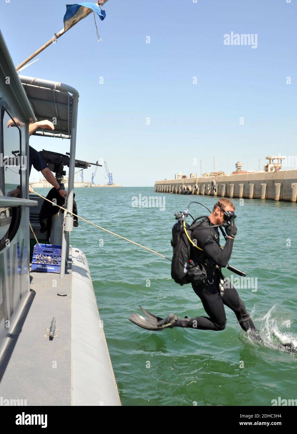 Kuwait port security 110326 Stock Photo - Alamy