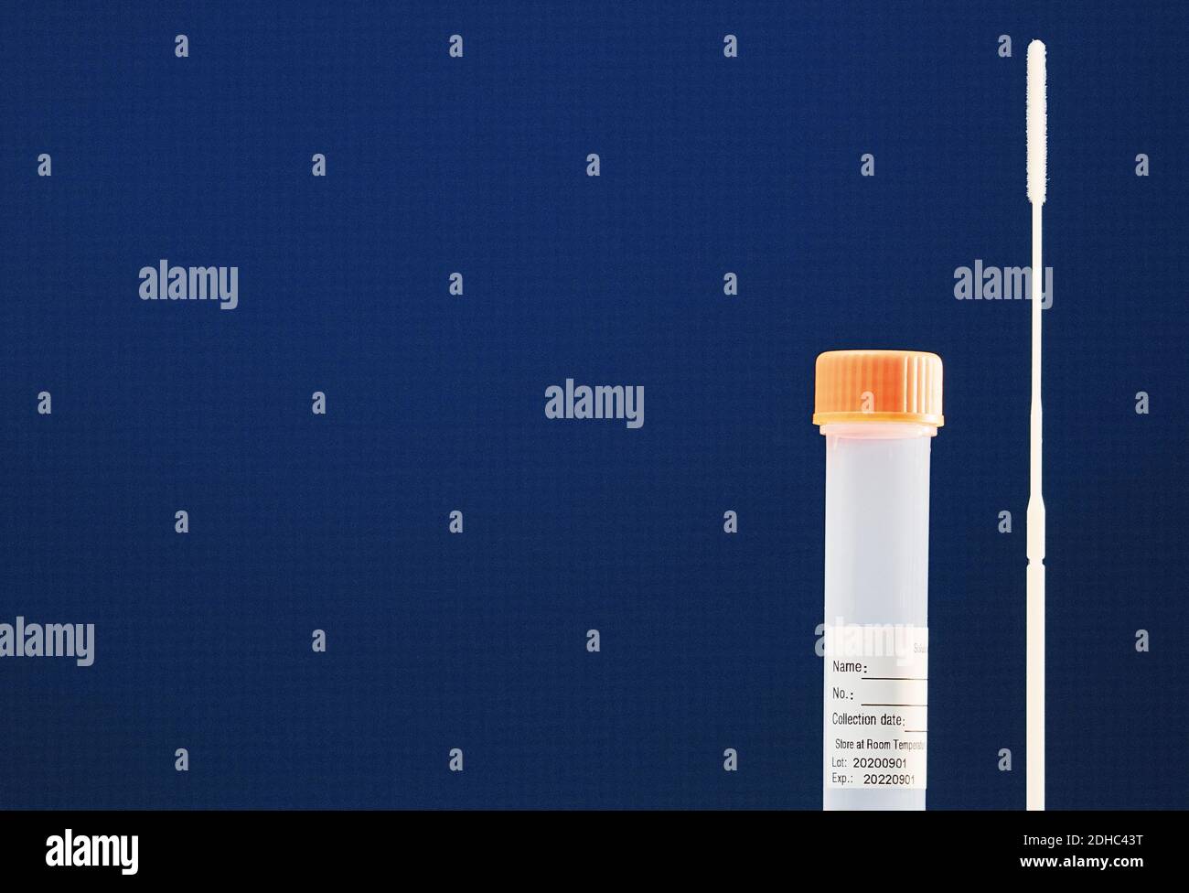 Analysis test to detect SARS-CoV-2 RNA by PCR, swab, transparent vial ...