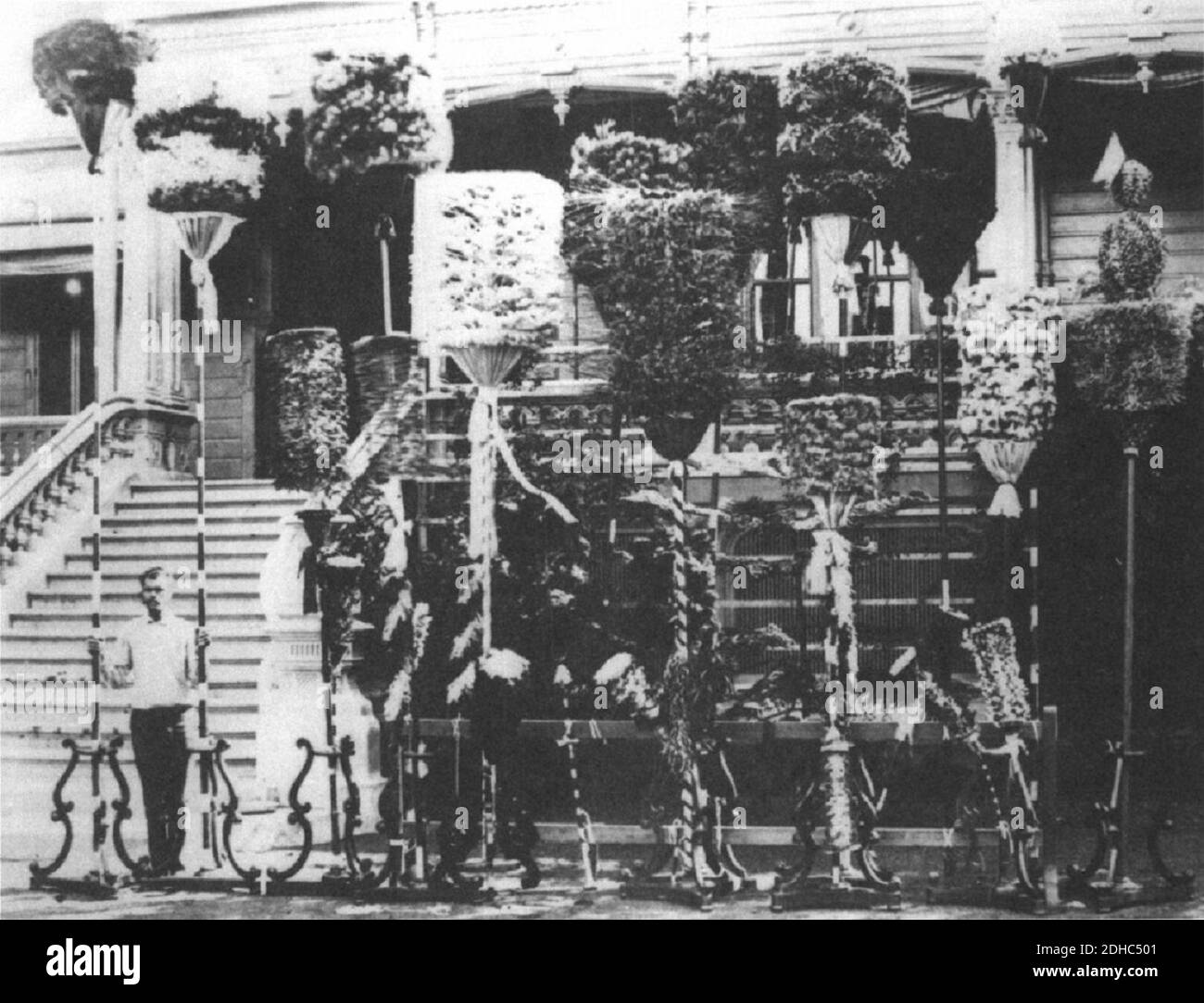 Kāhili assembled in front of Keoua Hale, c. 1890 Stock Photo - Alamy