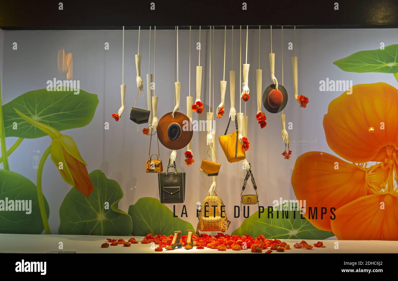 Fashion accessories in the showcase of the department store Stock Photo ...