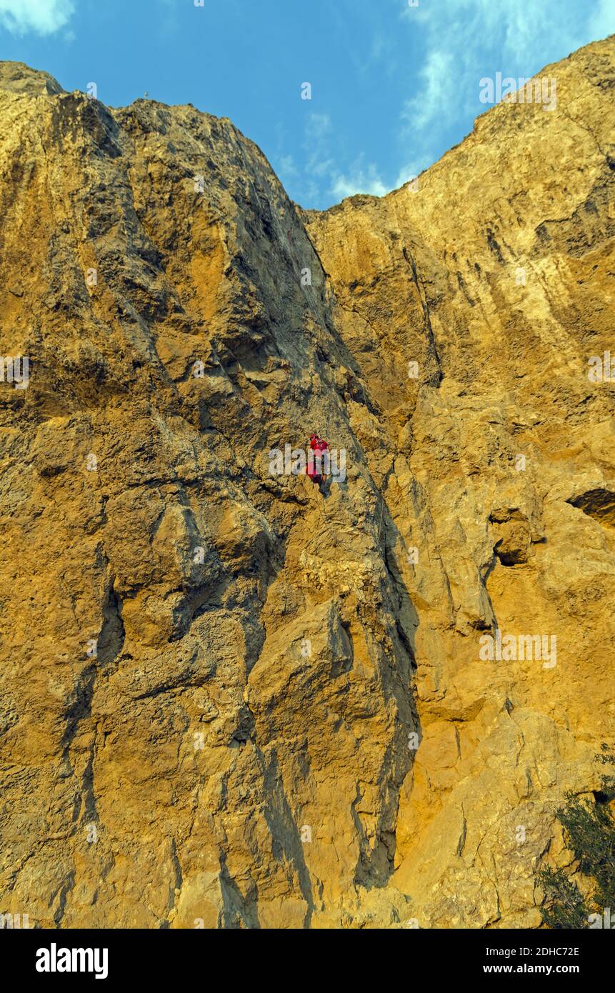 Rock steep hi-res stock photography and images - Alamy